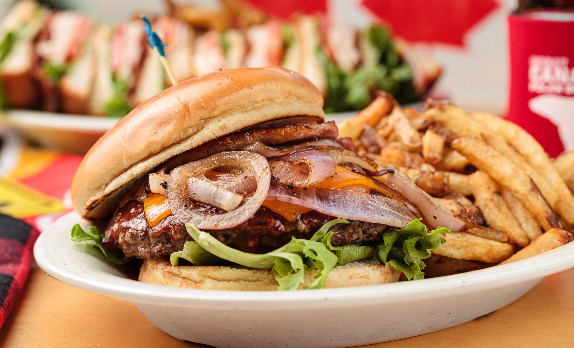 Kooky Canuck | Hamberger Restaurant in Memphis, TN | Kooky Canuck